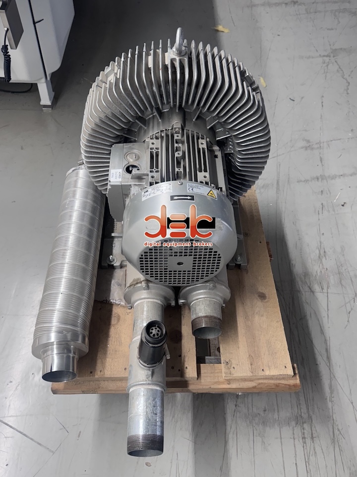 ESKO KONGSBERG V24 Router & Cutter 66×120 - Digital Equipment Brokers